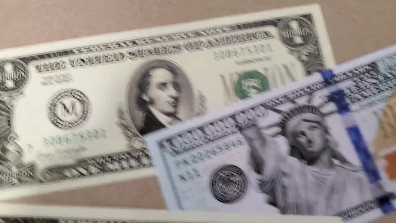 Zillioner Av Dollar ZILLIONXO To USD: Convert ZILLION AAKAR XO