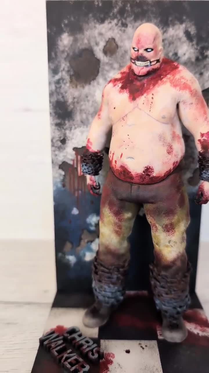 Outlast Chris Walker Dies