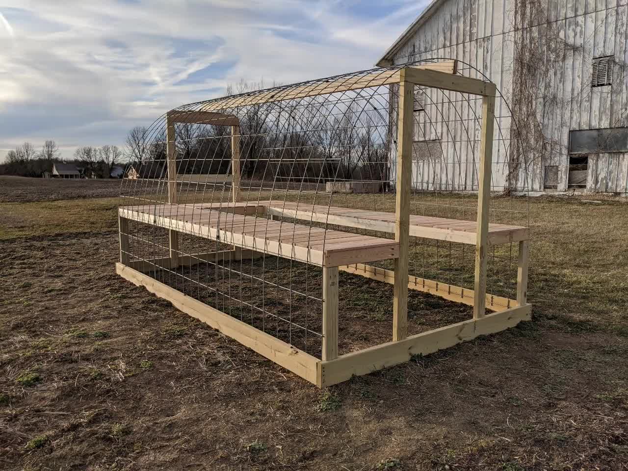 Building A Hoop House With Cattle Panels