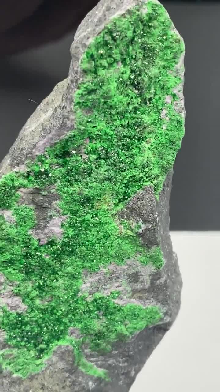 Uvarovite Garnet