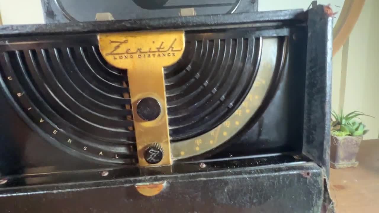 Vintage Zenith Long Distance Tube Radio S52224 1940s Zenith Radio 1940