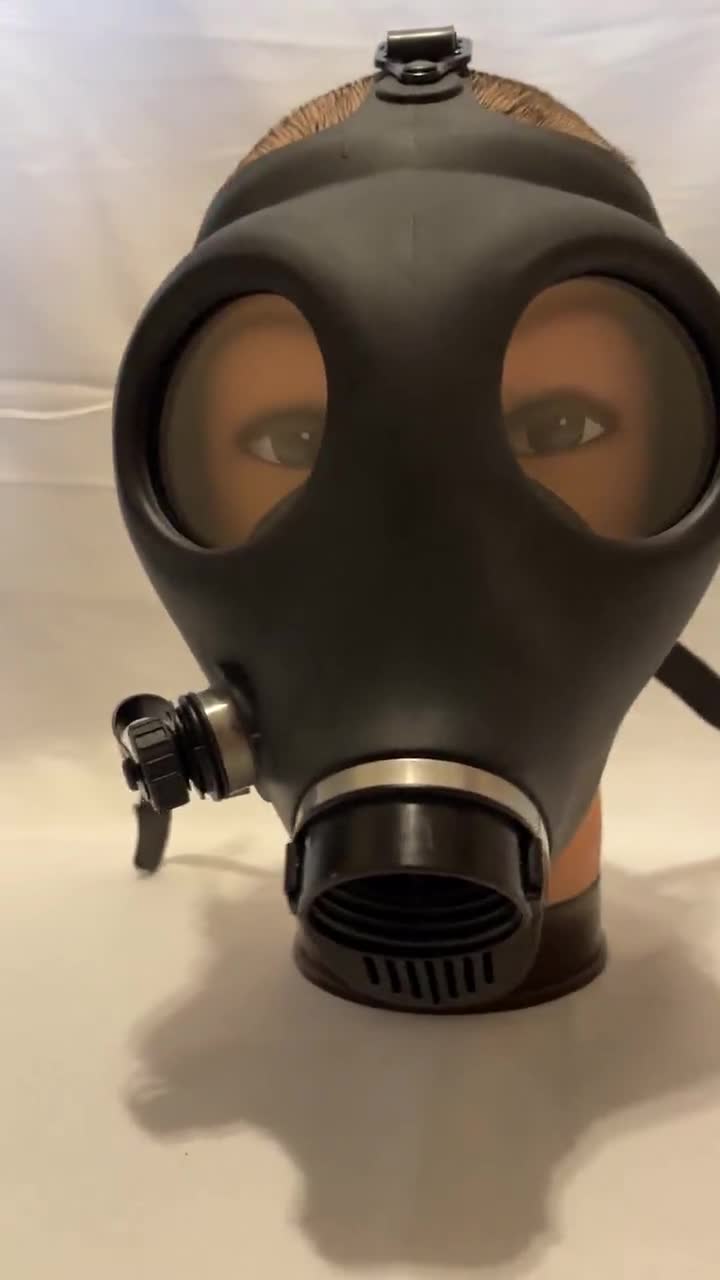 Sid Wilson Skull Gas Mask