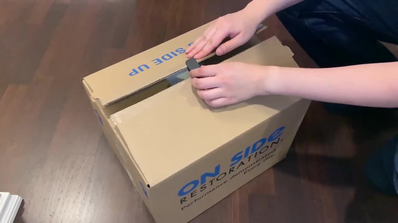 Cardboard Box Flap Holder