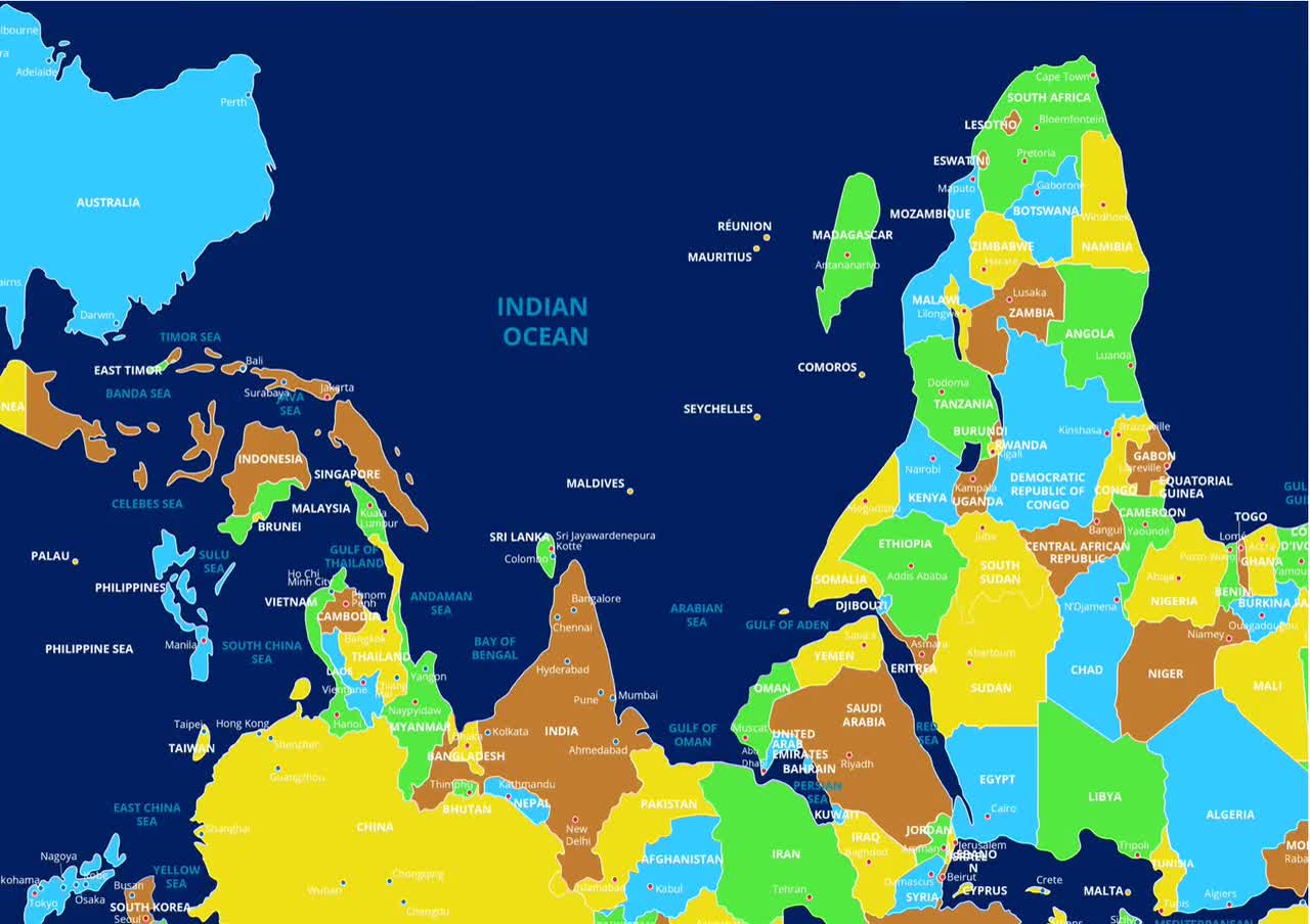 Upside Down Map Of Upside Down Map Perspective Round Beach Towel By