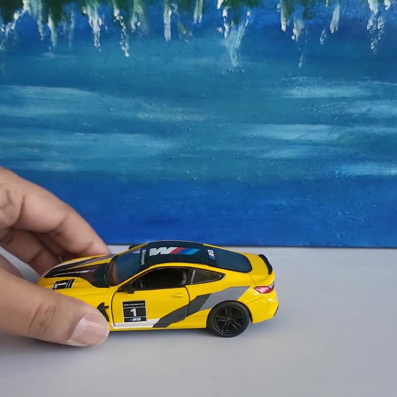 Bmw M5 Toy Car KiNSMART BMW M8 Competition Die Cast Model - 1:36 Scale ...
