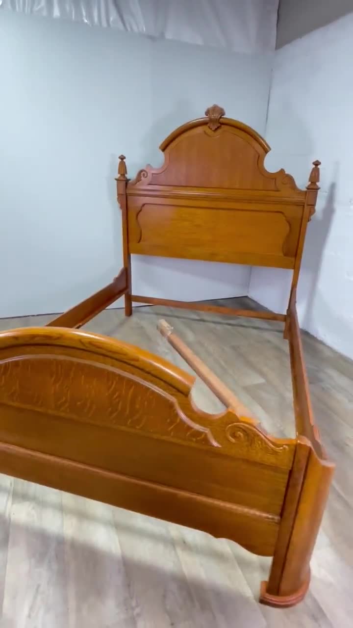 Beds Lexington Victorian Sampler Lexington Signature Series Queen