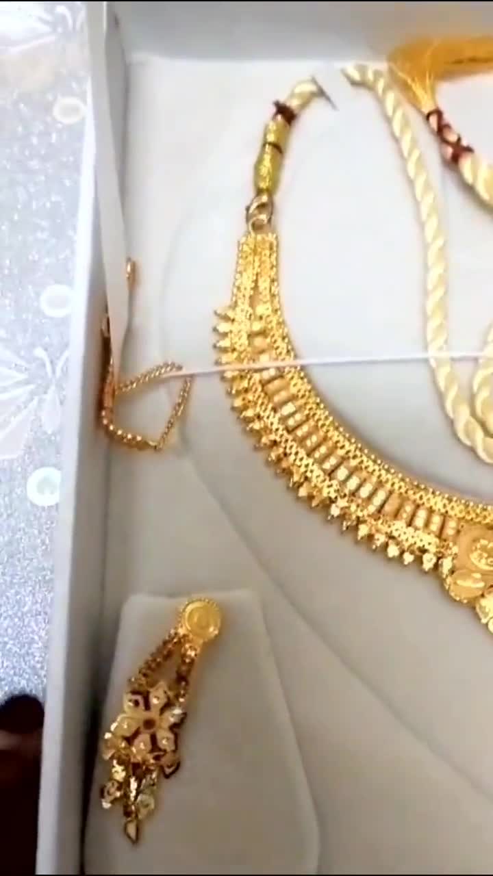 Gold jewelry for sale olx store