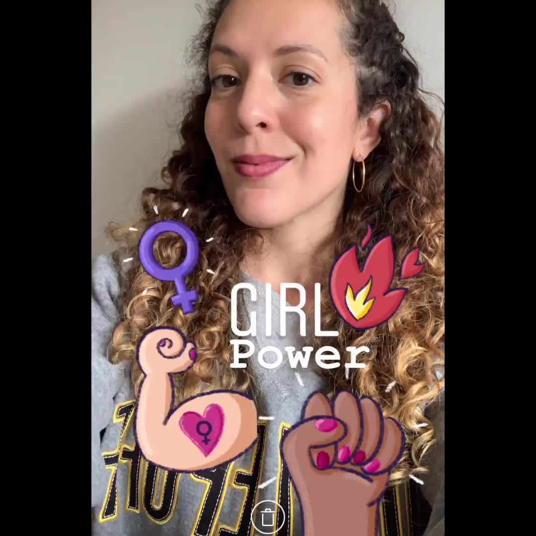 Tara Lott's Instagram, Twitter & Facebook on IDCrawl