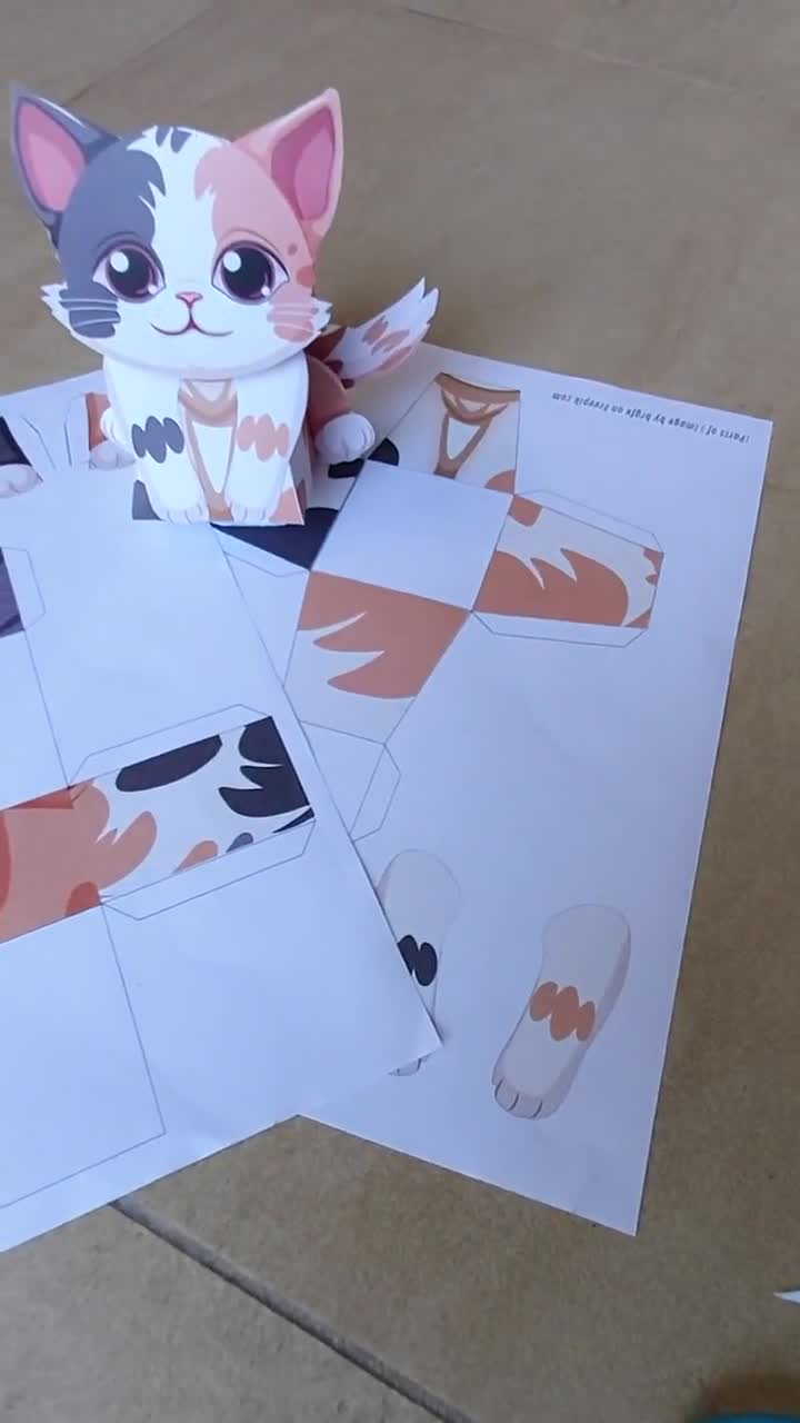 Papercraft Calico Cat In 2020 Paper Crafts Papercraft