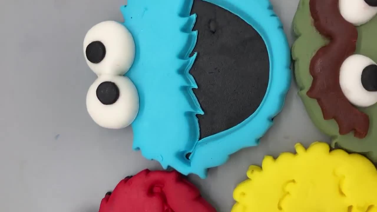 Fondant Monster Cupcakes